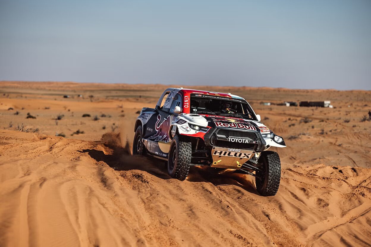 ناصر العطية.. بطل رالي داكار للمرة الخامسة - Rijal